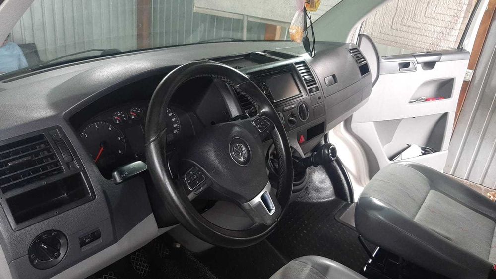 Vând VW T5 2009 4x4 AUTORULOTĂ Timisoara • OLX.ro