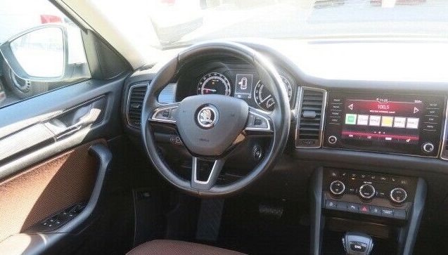 Dezmembrez Skoda Kodiaq/bara fata/bara spate/stop/far/interior/volan ...