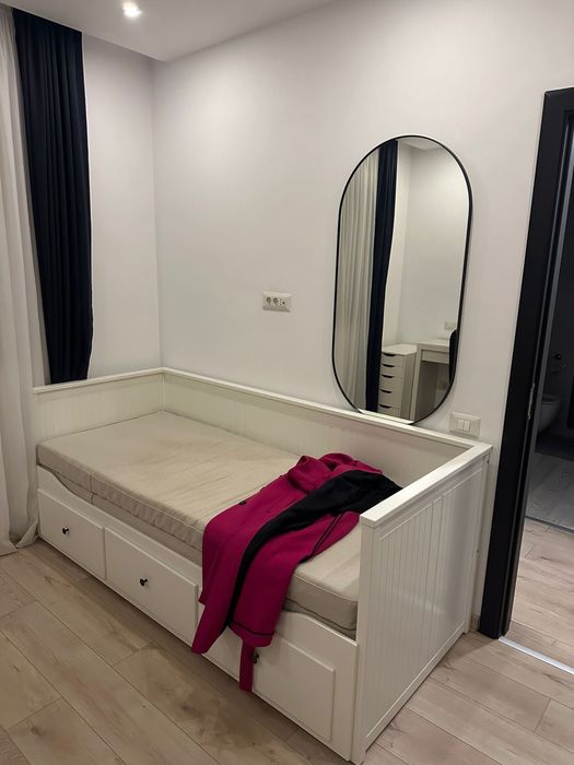 Divan/pat extensibil Hemnes Ikea + 2 saltele Tunari • OLX.ro