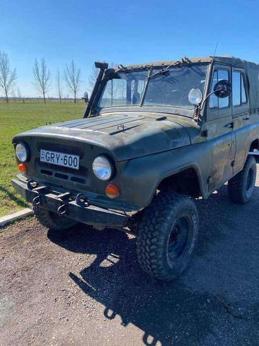 UAZ-469 cu motor mercedes-benz Targu-Mures • OLX.ro