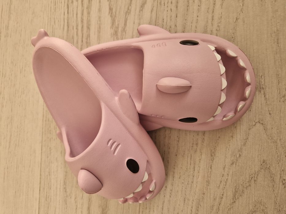 Papuci casa / plaja comfy shark / rechini unisex 20, 36-37 , 38-39 ...