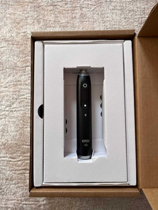 Periuta de dinti electrica Oral-B iO9, 7 moduri 3 capete, trusa, Negru Bucuresti Sectorul 1 • OLX.ro