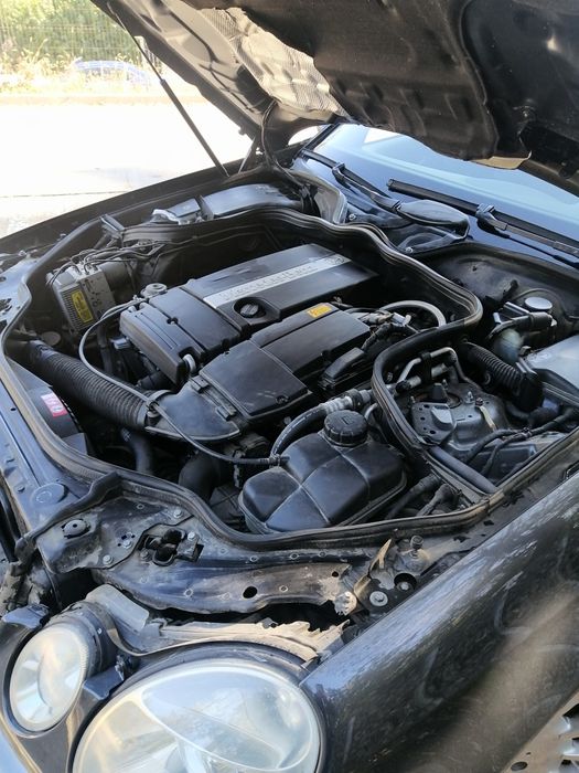 Mercedes kompressor e class 1.8 din 2004 Iasi • OLX.ro