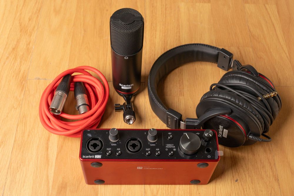 Scarlet 2i2 studio gen3 гр. Варна Възраждане 1 • OLX.bg