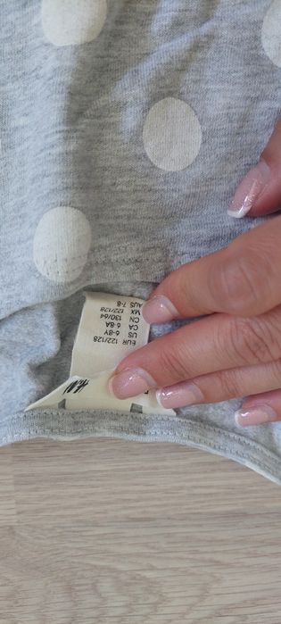 Лот 7 дрехи за 10 лв Zara, HM, 122-128 см гр. София Люлин 8 • OLX.bg