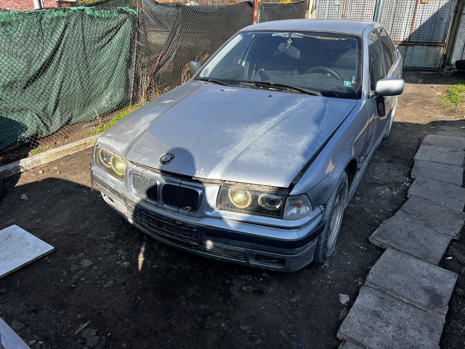 BMW E36 320i m52 НА ЧАСТИ! БМВ е36 с. Доброславци • OLX.bg
