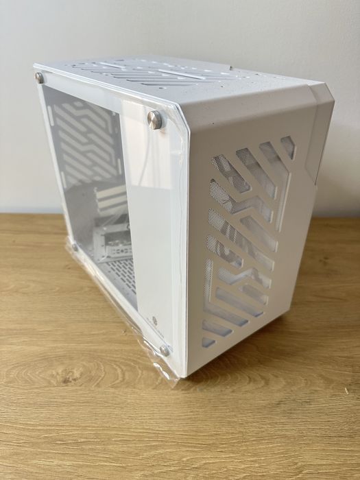 Carcasa PC Mini ATX Metalica, Unbraded, Design Deosebit, Noua Cluj ...