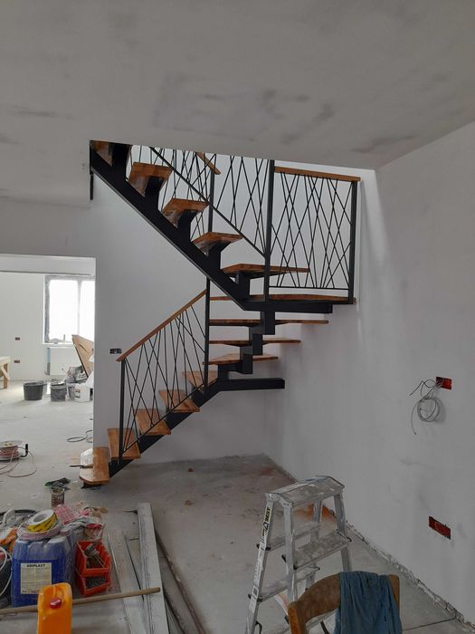 Scari metalice interioare și exterioare pentru casa dumneavoastră ...