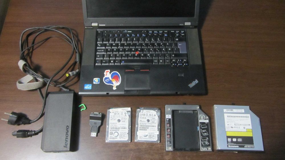 Thinkpad W520 i7, 15.6" FHD, RAM 16GB, SSD 256GB, HDD 320GB Galati • OLX.ro