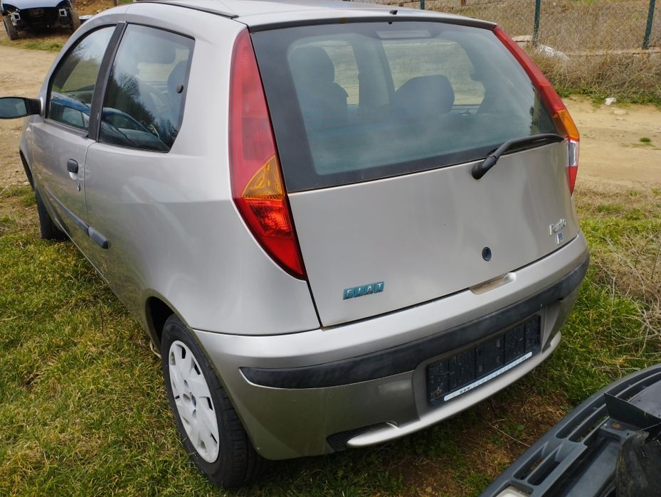 Фиат Пунто 1.9гтд на части гр. Благоевград Вароша • OLX.bg