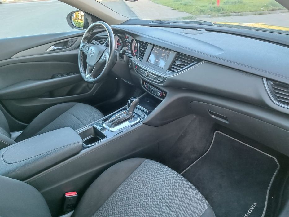 Opel insignia benzina Automata 2019 Palazu Mare • OLX.ro