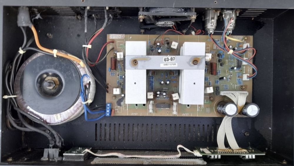 Ibiza / Stage Line / Mc Crypt ( linie / voce / instrumente muzicale ...