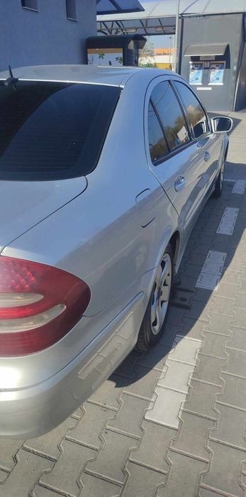 Mercedes E 220, w211 Slatina • OLX.ro