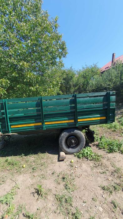 Vand remorca tractor 3,5 t basculabila si inmatriculata Piatra Neamt ...