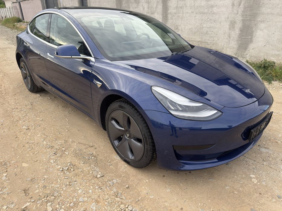 Tesla Model 3 STR+ Craiova • OLX.ro