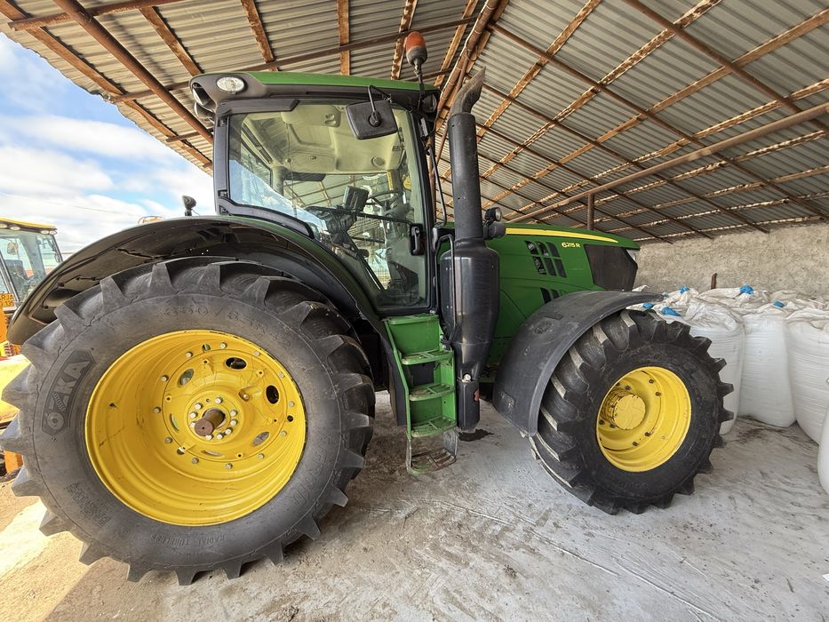 John Deere 6215R Oarja • OLX.ro