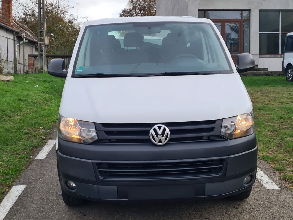 Volkswagen VW transporter T5 2014 9 locuri model LUNG Targu-Mures • OLX.ro