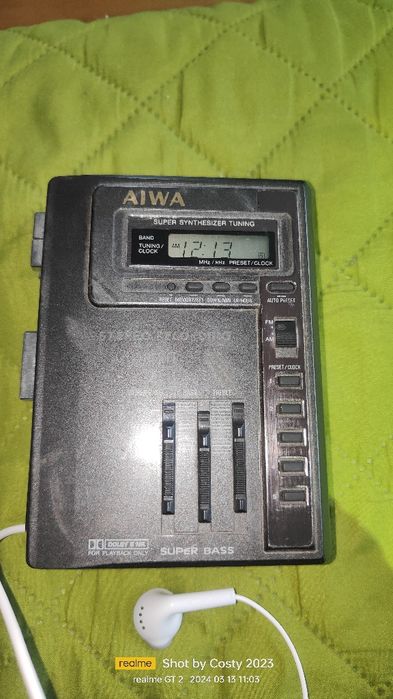 Walkman Aiwa HS-J470 anii 90 Bacau • OLX.ro
