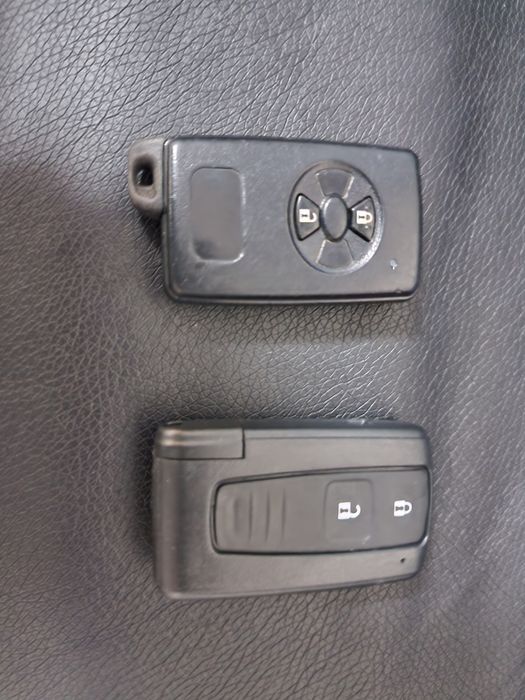 Ключ Toyota corolla verso,Rav4,Yaris,iQ.. Smart key гр. Русе Здравец ...