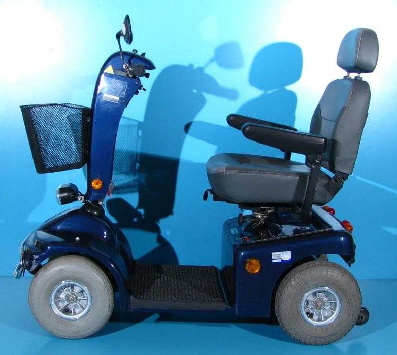 Scuter/ Carucior electric batrani/dizabilitati Shoprider Ramnicu Valcea ...