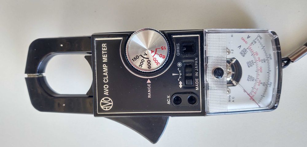 Aparat vechi de masura, tester, AVOmeter. Bucuresti Sectorul 3 • OLX.ro
