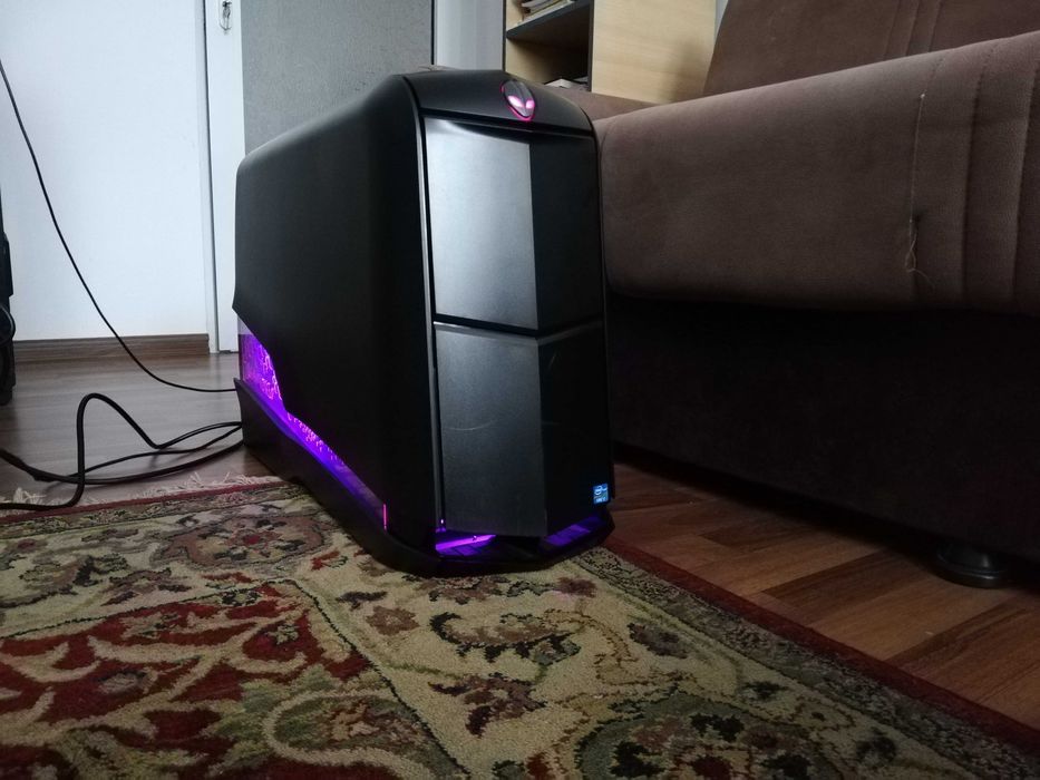 PC Alienware i7 6c/12t, 32GB, SSD+HDD Galati • OLX.ro