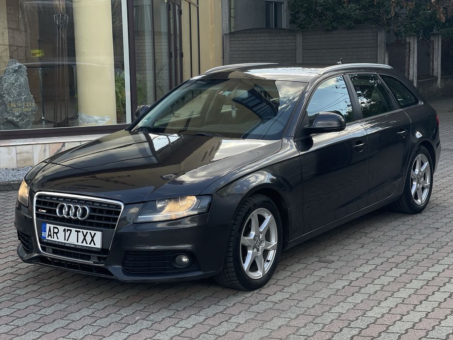 Audi A4 B8 2.0tdi .Automat .padele volan .acte la zi .fiscal pe loc ...