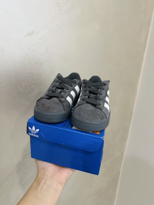 Детски обувки Adidas Campus гр. Асеновград • OLX.bg