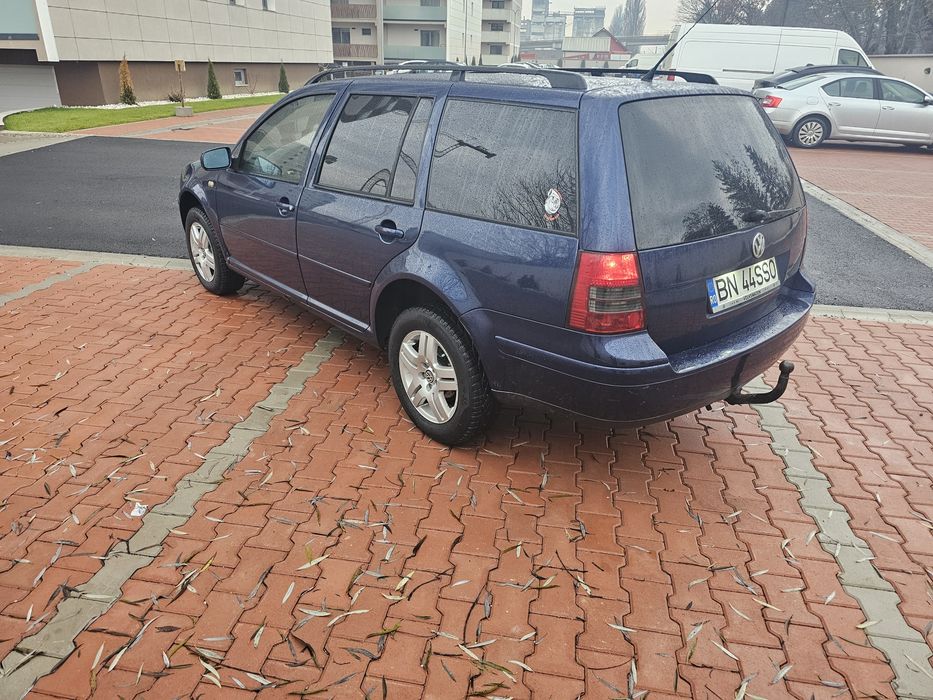 Vand GOLF 4x4 4 motion Bistrita • OLX.ro