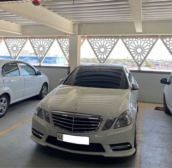 Mercedes Benz E300 W212 AMG: 35 900 у.е. - Mercedes Ташкент на Olx