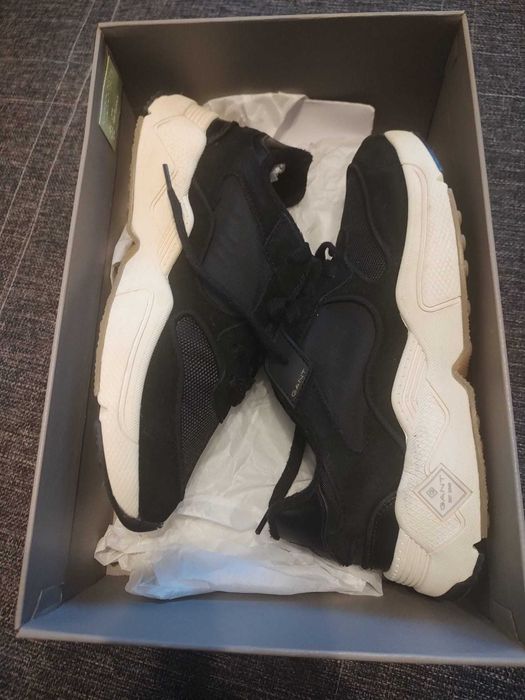 Adidasi Gant damă Alba Iulia • OLX.ro