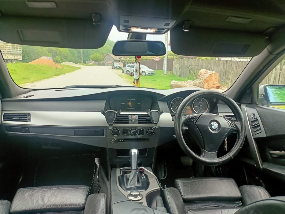 Bmw e 60 525 diesel paket M Novaci • OLX.ro