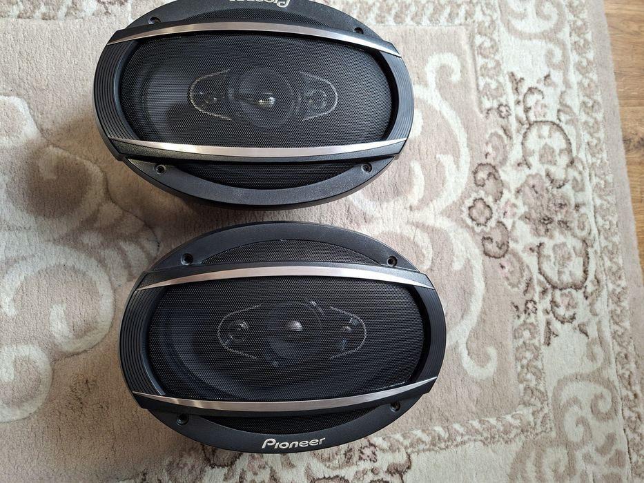 Amplificator auto Alpine 300W Targu-Mures • OLX.ro