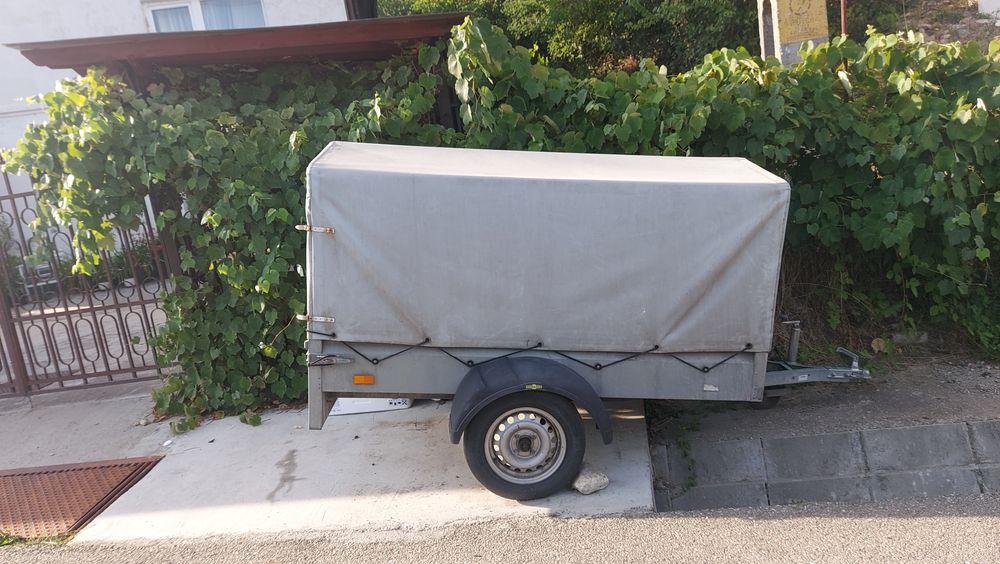 Remorca cu prelata 750kg Humbaur Germania Baile Olanesti • OLX.ro