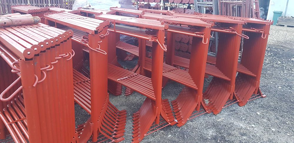 Cavaleti zidarie, schela interior, capre metalice zidarie Urziceni • OLX.ro