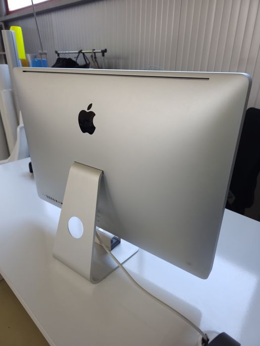 IMac 27 inch Mid 2010 Core i5 гр. Кърджали Промишлена зона - А • OLX.bg