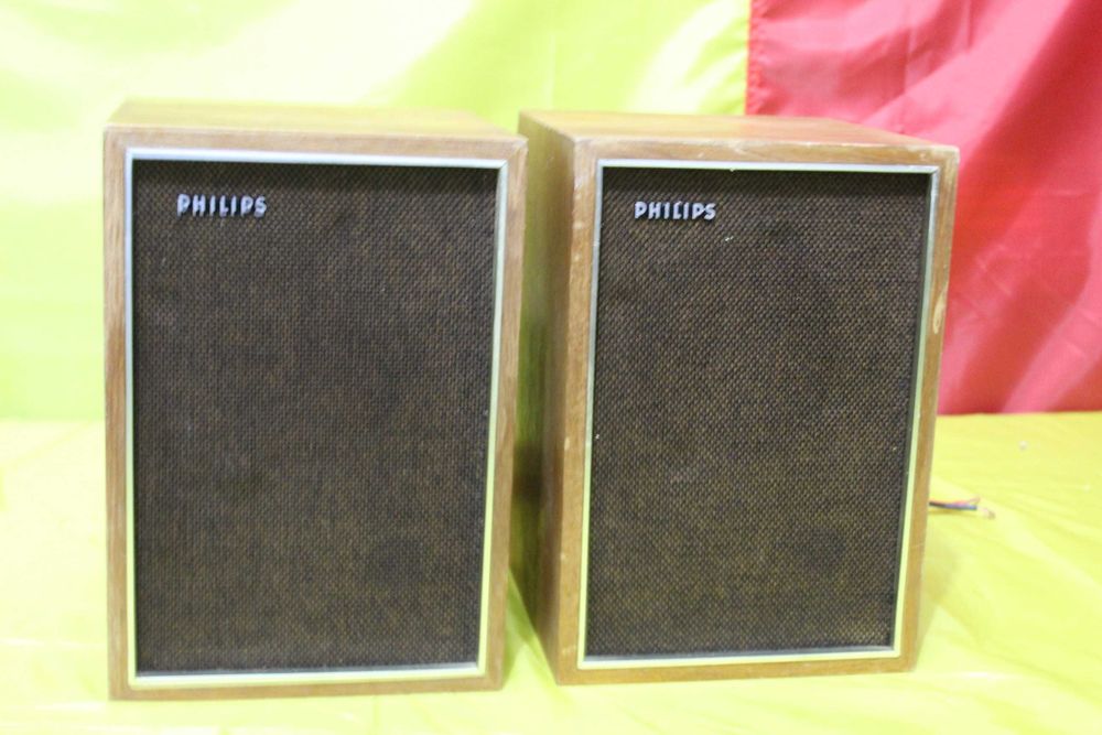 Boxe vechi - ( Germnania ) PHILIPS Bucuresti Sectorul 5 • OLX.ro