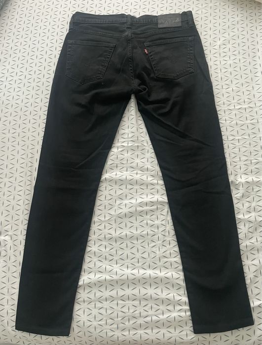 Blugi Levis Talie 43 Cm Focsani • OLX.ro
