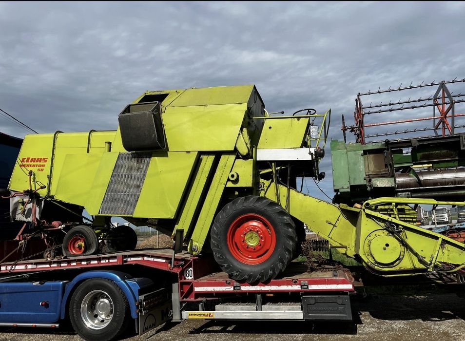 Combina Claas Mercator 50 Alesd • OLX.ro