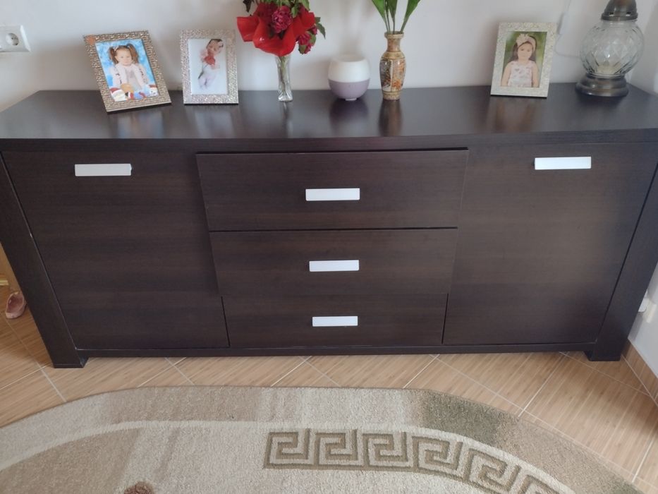 Servanta din MDF cumpărată din elvila Colonia Bod • OLX.ro