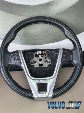 Volan R Design cu piele perforata VOLVO Baia • OLX.ro