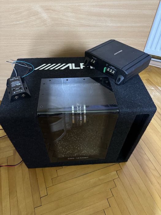 Subwoofer auto alpine si statie Sarbi • OLX.ro