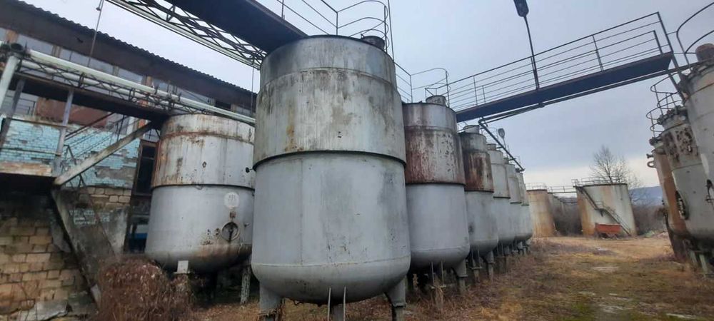 Bazine din inox/cisterne/butoaie Slanic-Moldova • OLX.ro