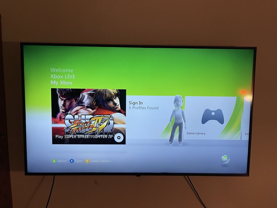 Vand Xbox 360 Complet Dasboard vechi Corabia • OLX.ro