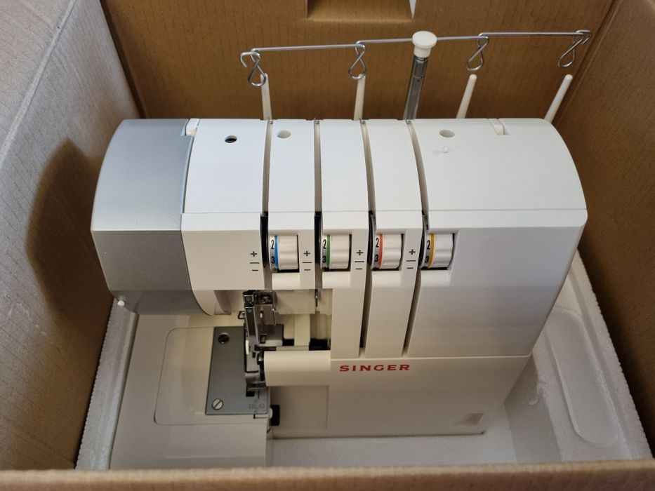 SINGER 14SH754 mașină de surfilat Marginea • OLX.ro