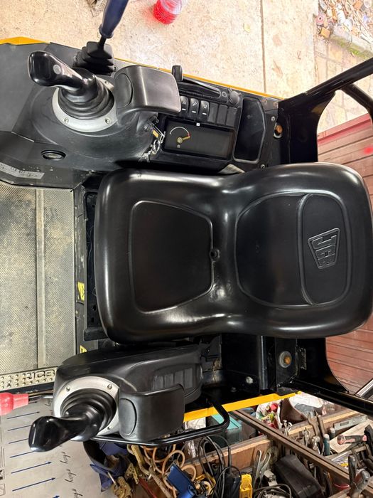 Jcb 15c1 miniexcavator Sulina • OLX.ro