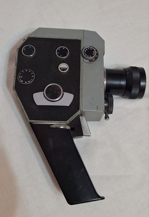 Camera filmat vintage URSS Resita • OLX.ro