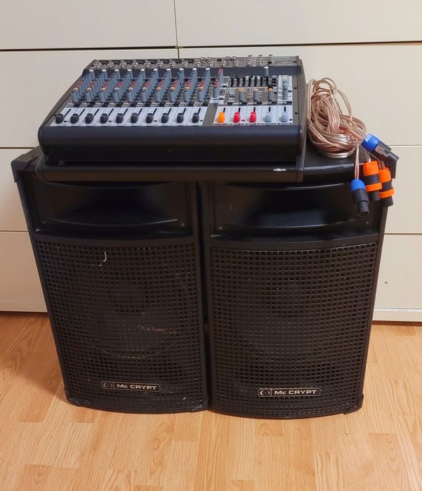 De vânzare 2 boxe Mc Crypt PE 12 si un mixer behringer PMP 4000 Olarii ...