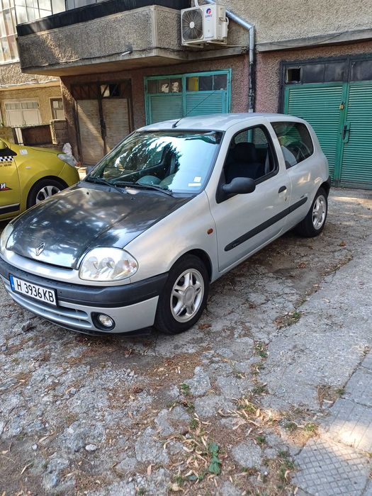 Reno Clio 1.4 98hp гр. Шумен Център • OLX.bg