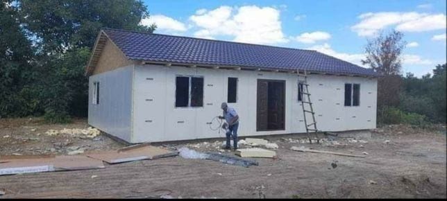 Facem căsuțe din panouri sandwich la comanda clientului Sighisoara • OLX.ro